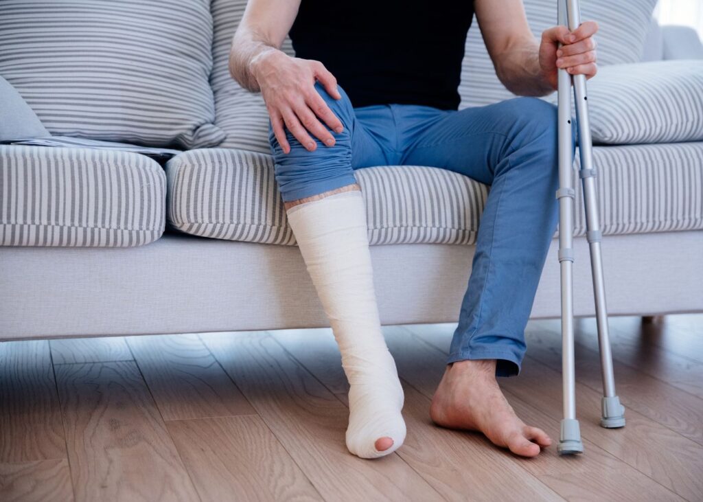 Tips to Speed Up Broken Toe Healing | +MEDRITE