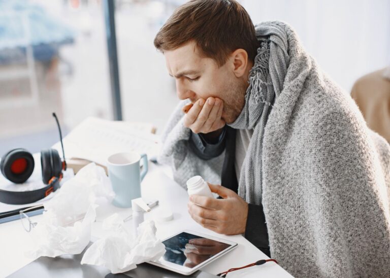 Cold Symptoms Timeline: 5 Signs to Watch Out For | +MEDRITE